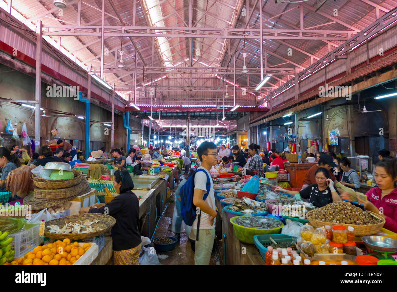 Phsar chas cambodia hi-res stock photography and images - Alamy