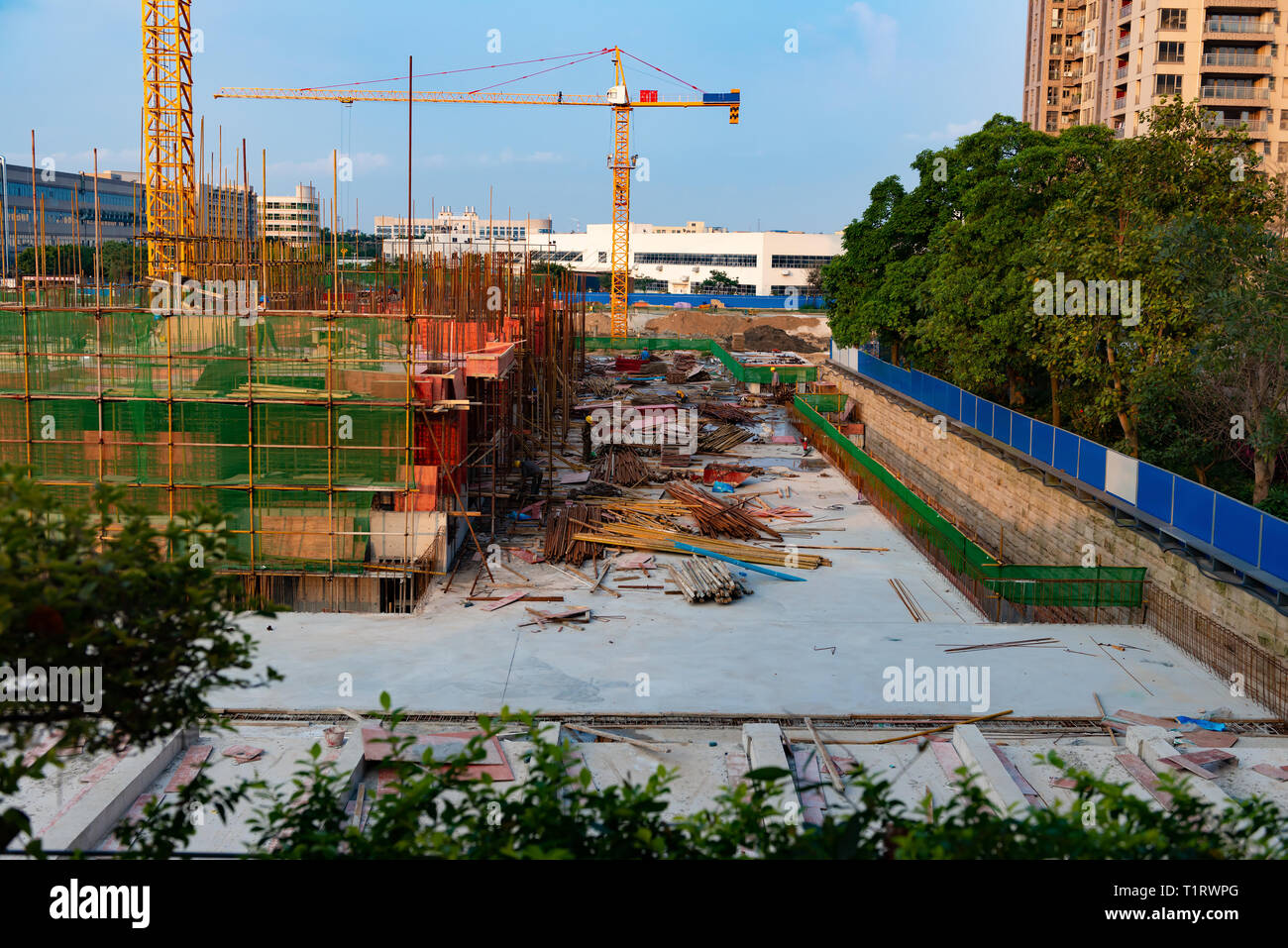 construction site for multilayer apartments building Stock Photo - Alamy