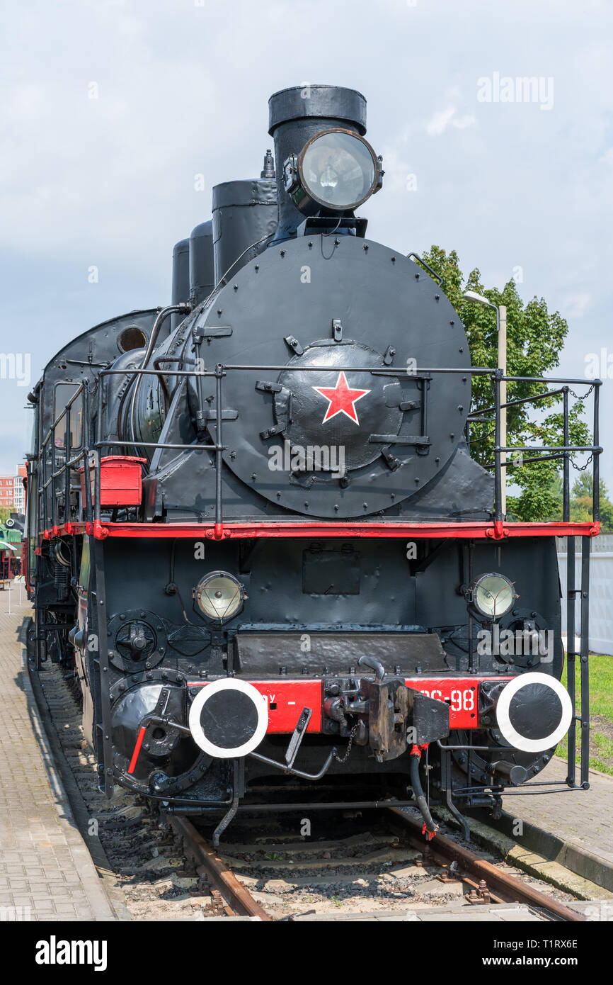 Front view of an old-fashioned steam locomotive Stock Photo - Alamy