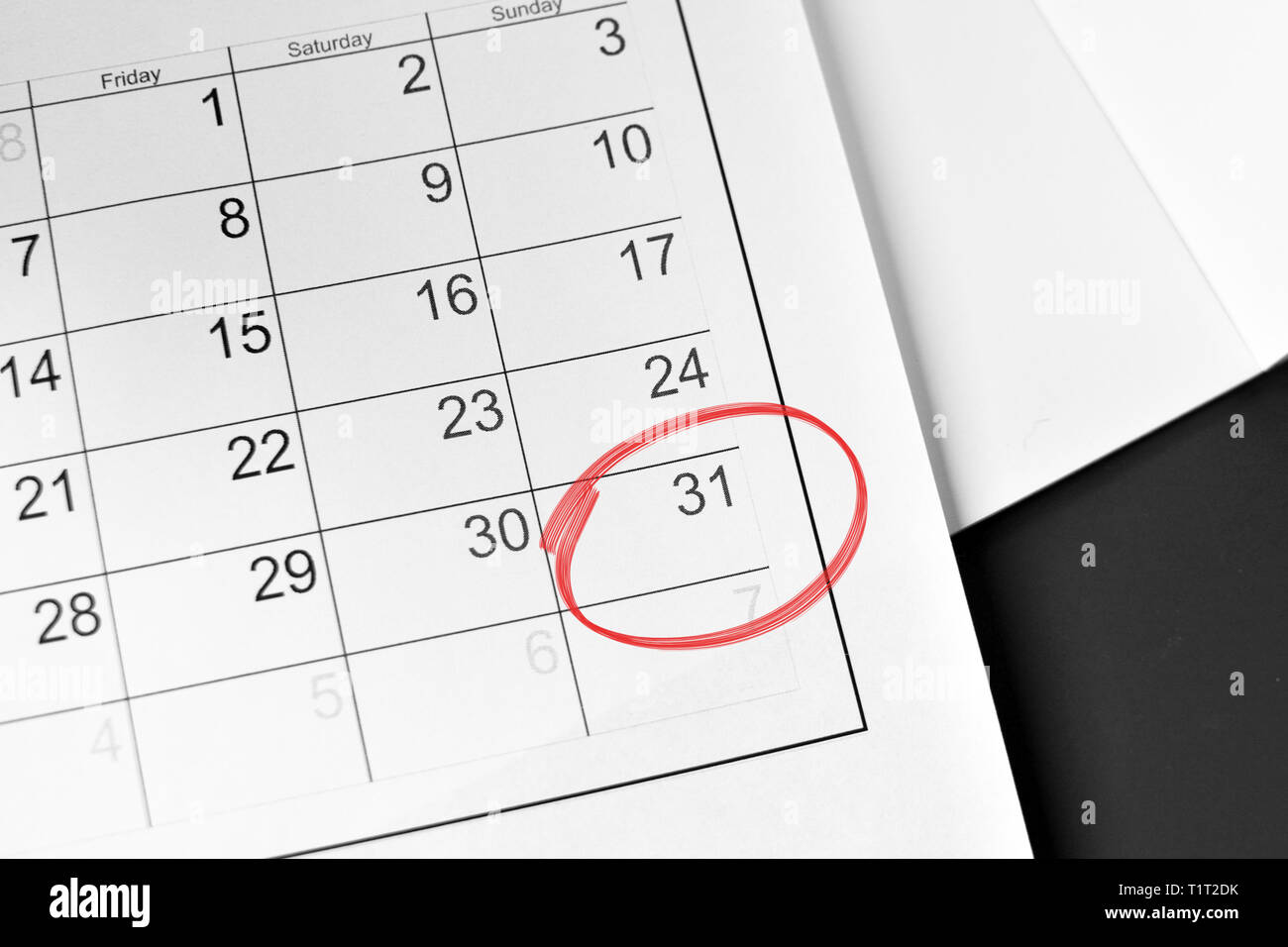 Calendar with March 31st marked in red on day of clock change for ...