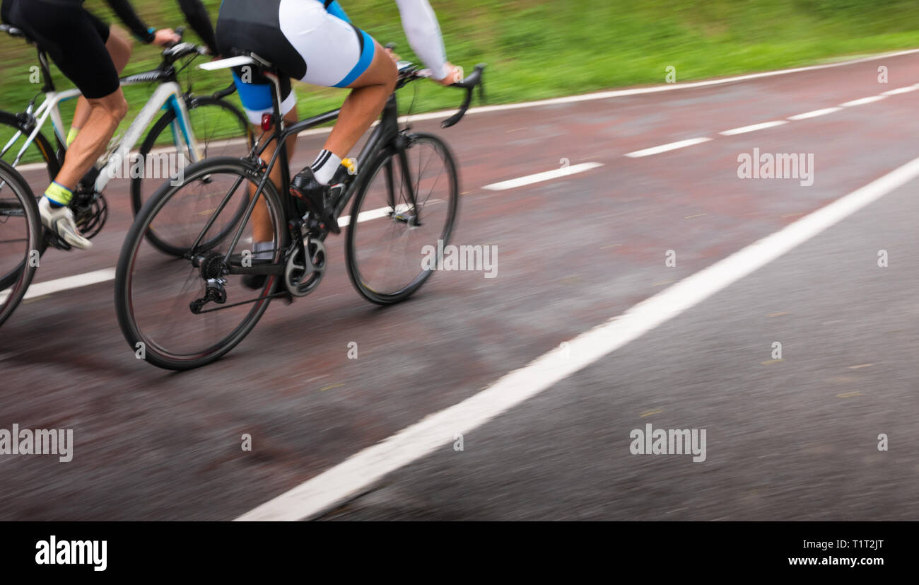 Motion in cycle hi-res stock photography and images - Alamy