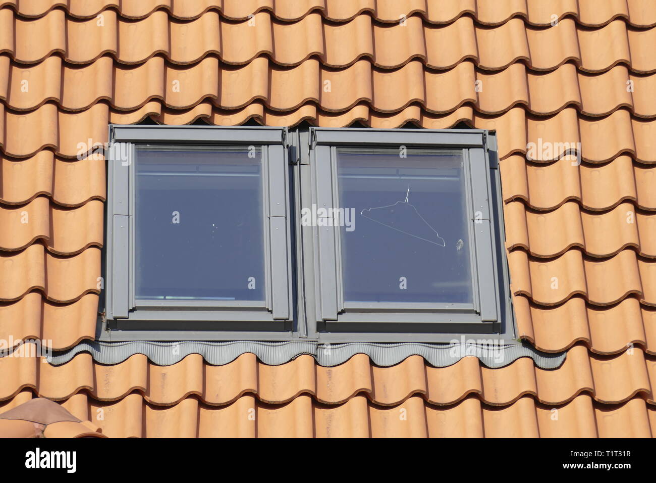 Skylight windows hi-res stock photography and images - Alamy
