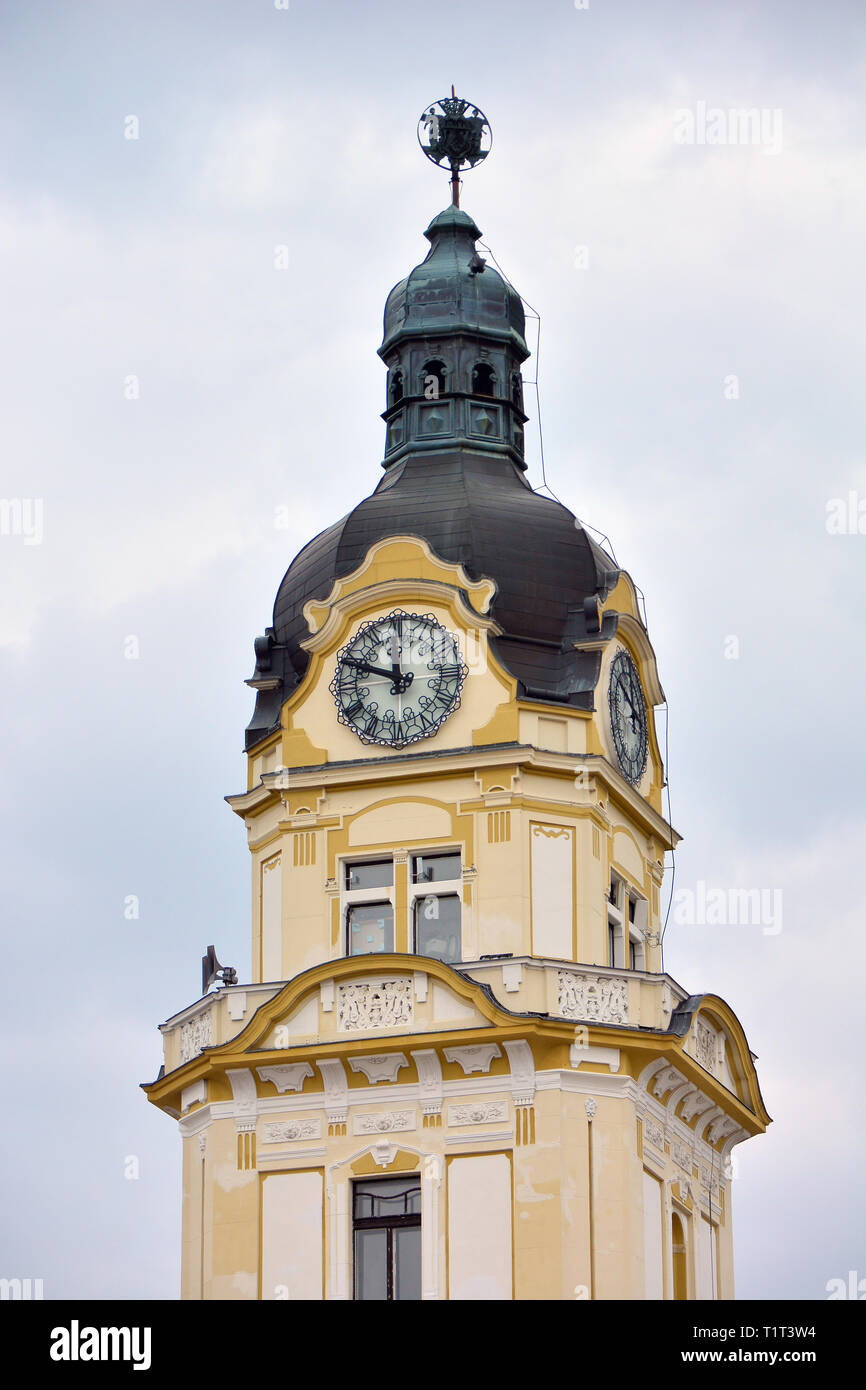 Pecs city house hi-res stock photography and images - Alamy