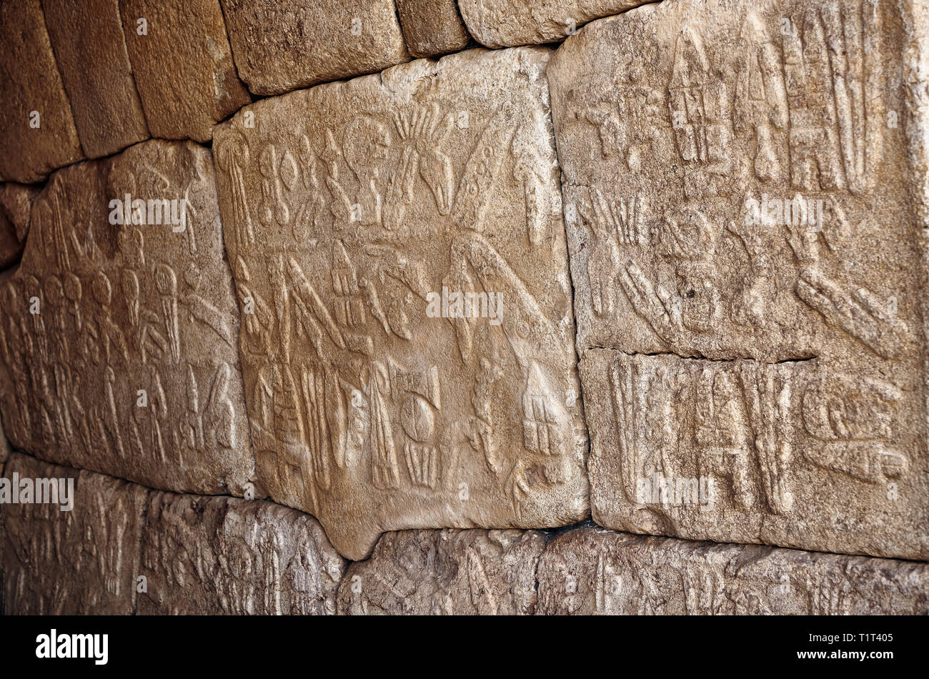 Hattusas hieroglyphic hi-res stock photography and images - Alamy