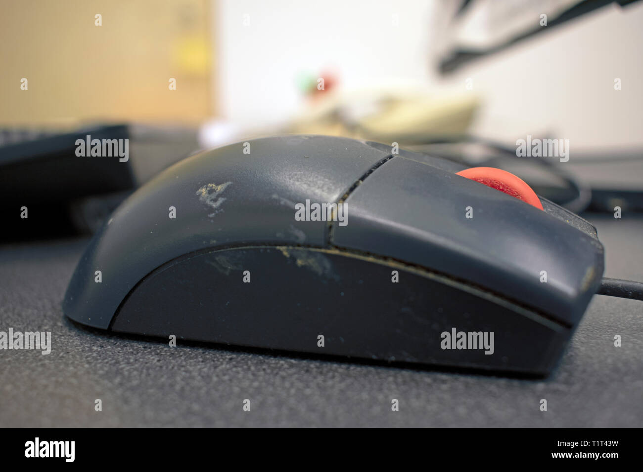 Filthy keyboard hi-res stock photography and images - Alamy
