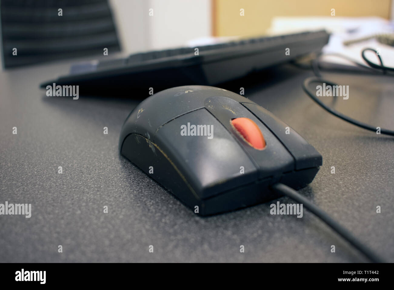 Filthy keyboard hi-res stock photography and images - Alamy