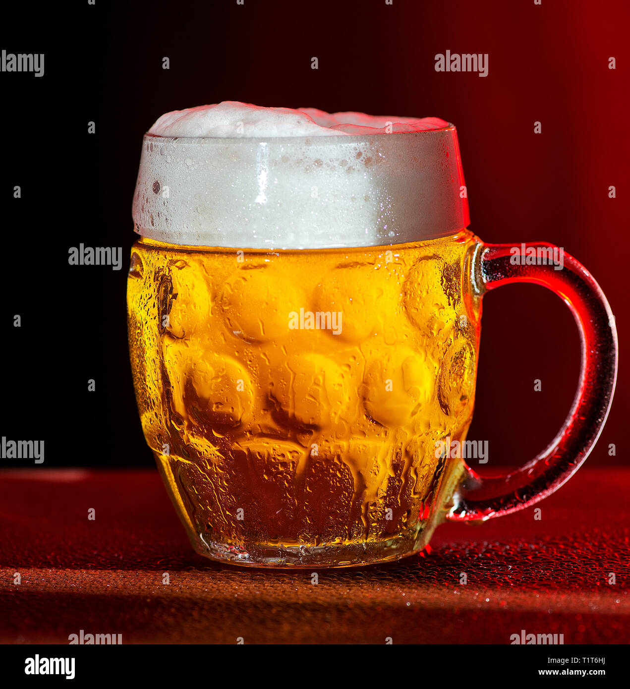 Glass of beer with drops of water Stock Photo - Alamy