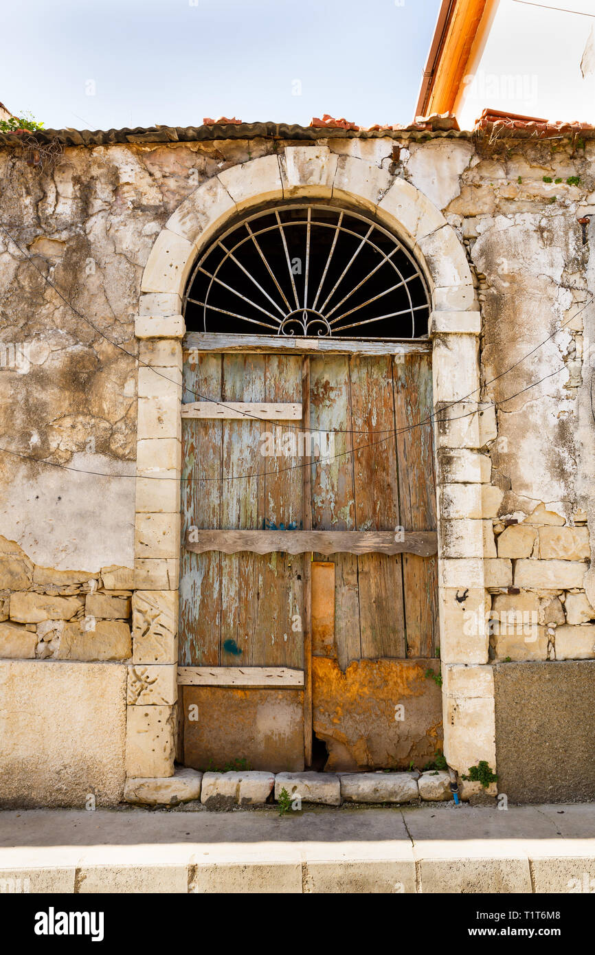 Traditional cyprus door hi-res stock photography and images - Alamy