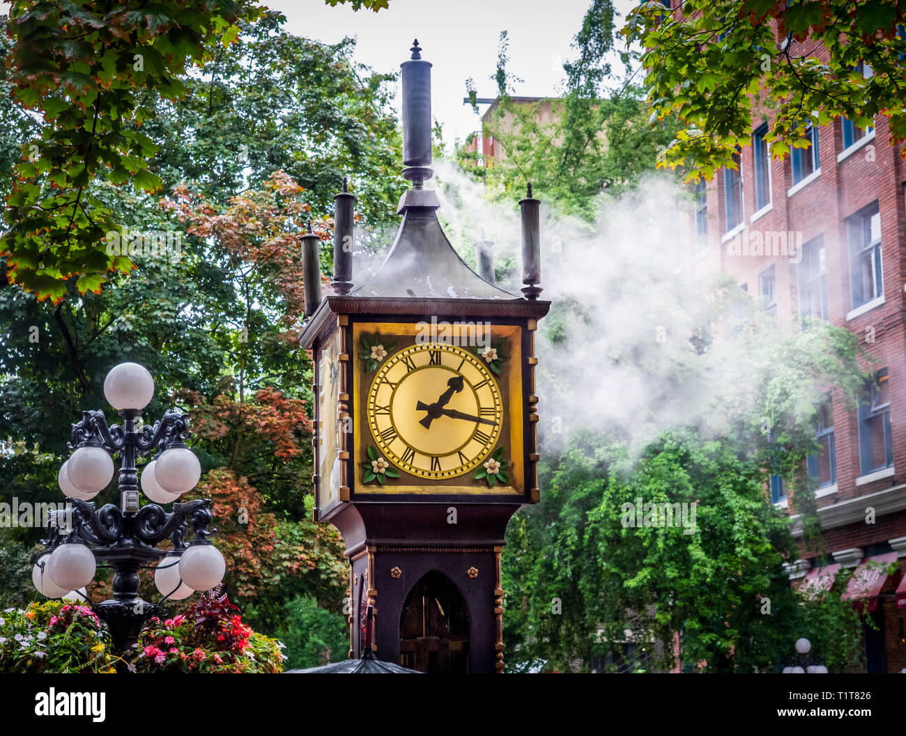 Gastown Steam Clock Vancouver Stock Photo - Alamy