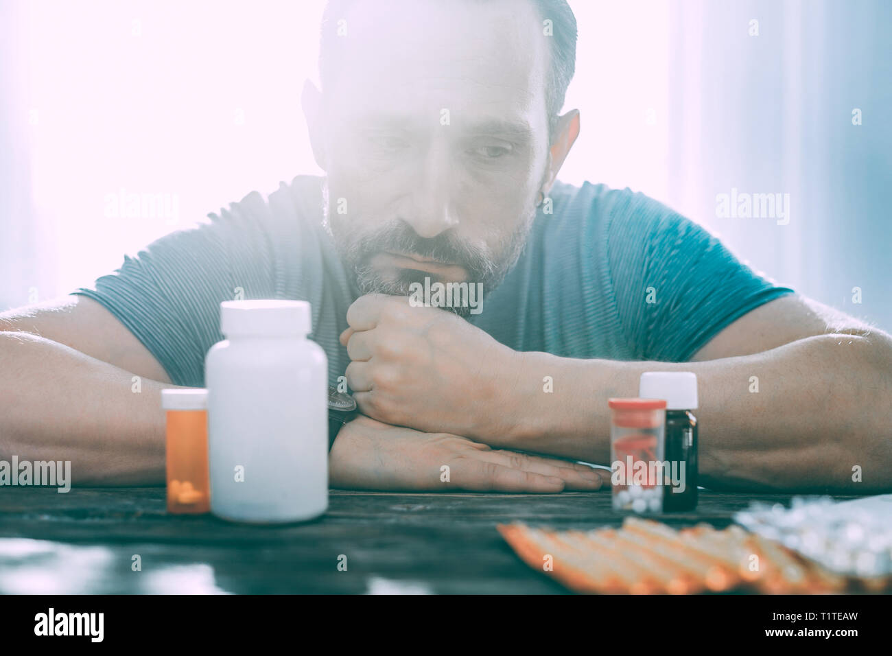 Different types drugs hi-res stock photography and images - Alamy