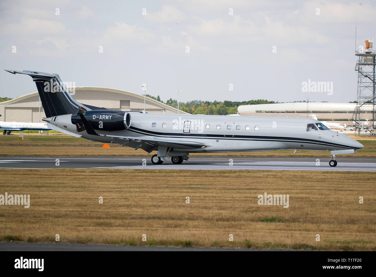 Air Hamburg Embraer Legacy 650E D-ARMY at the Farnborough International ...