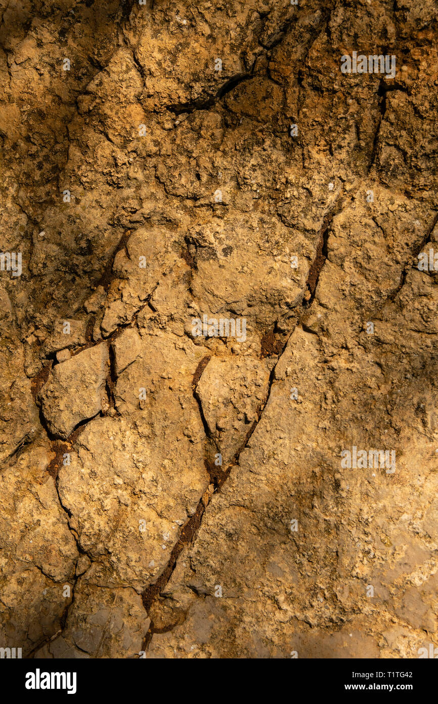 Stone fissures hi-res stock photography and images - Alamy