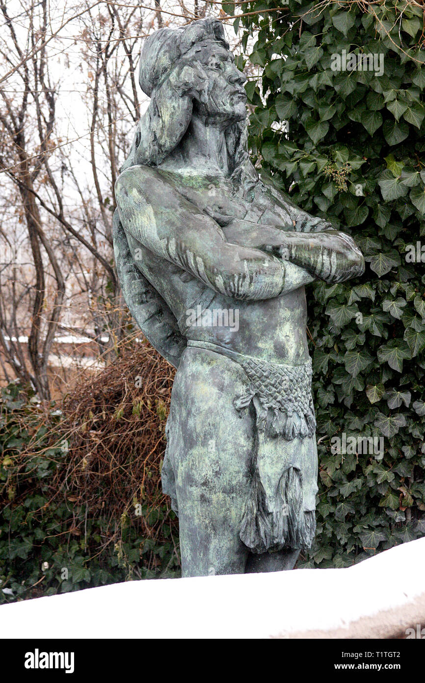 Sculpture of native-American man displayed in Santa Fe, New Mexico, USA ...