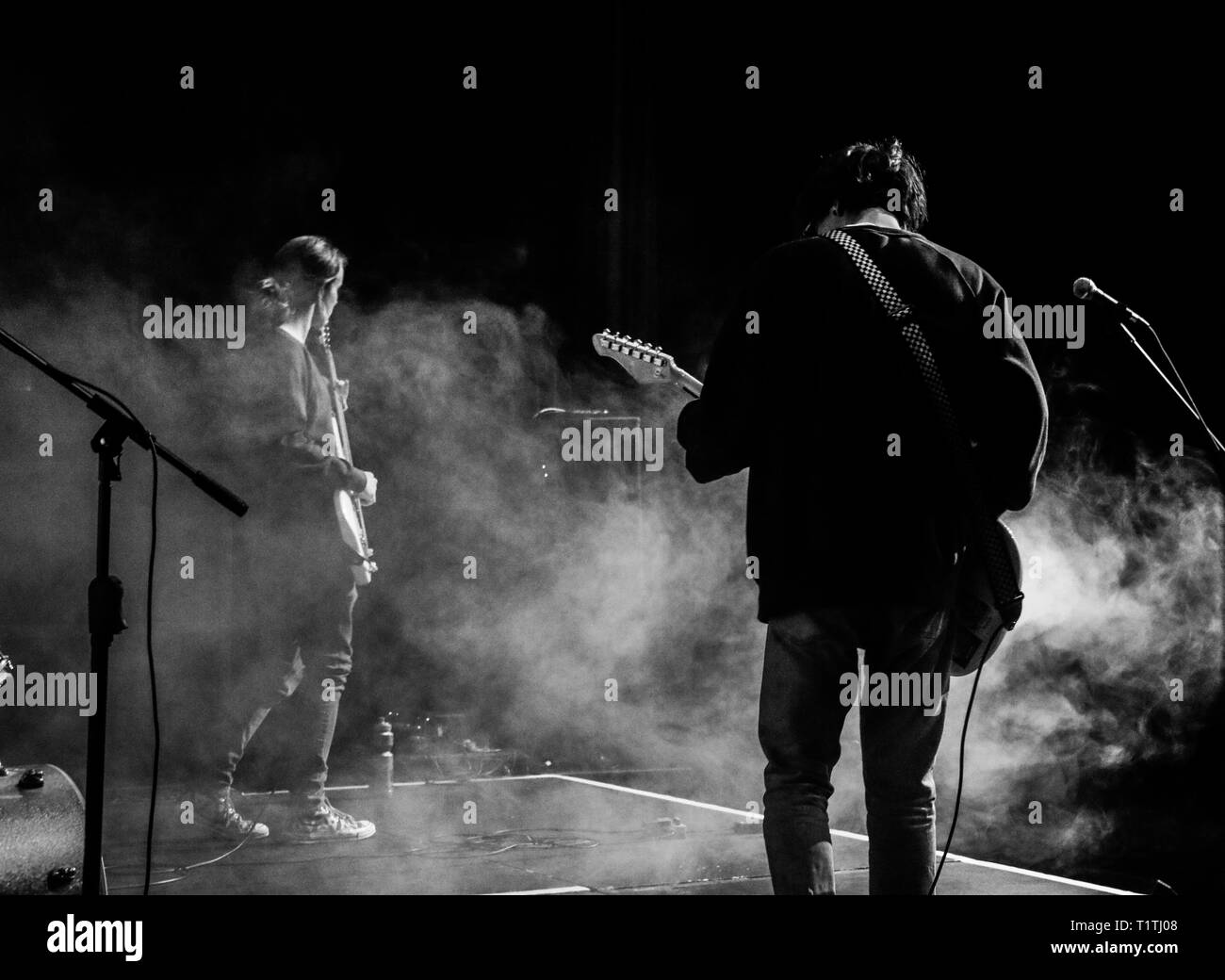 Live rock performance Stock Photo - Alamy