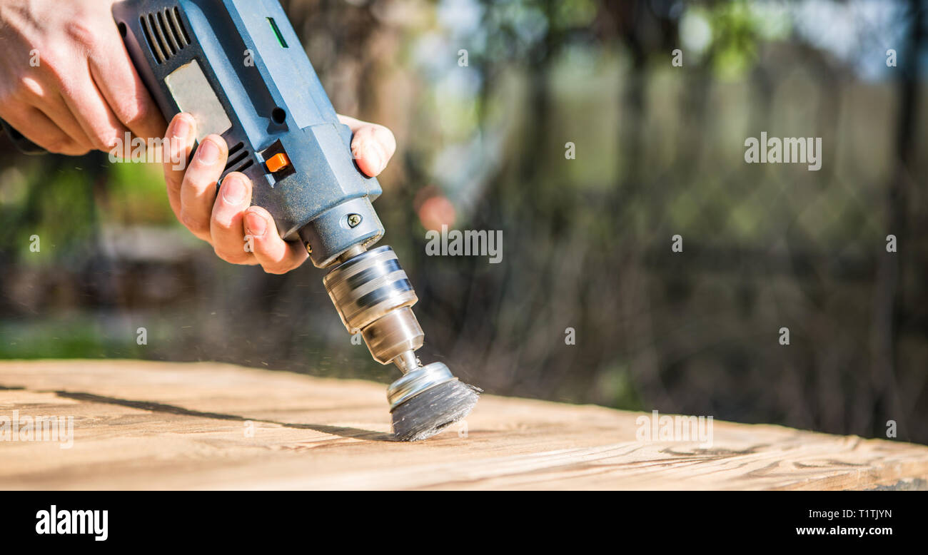 Worker (rotate or rotating) brush hi-res stock photography and images ...