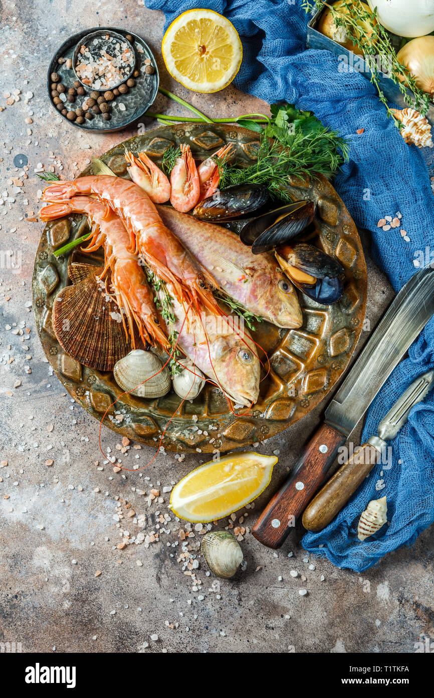 Photo of fish, shrimp, shellfish Stock Photo - Alamy