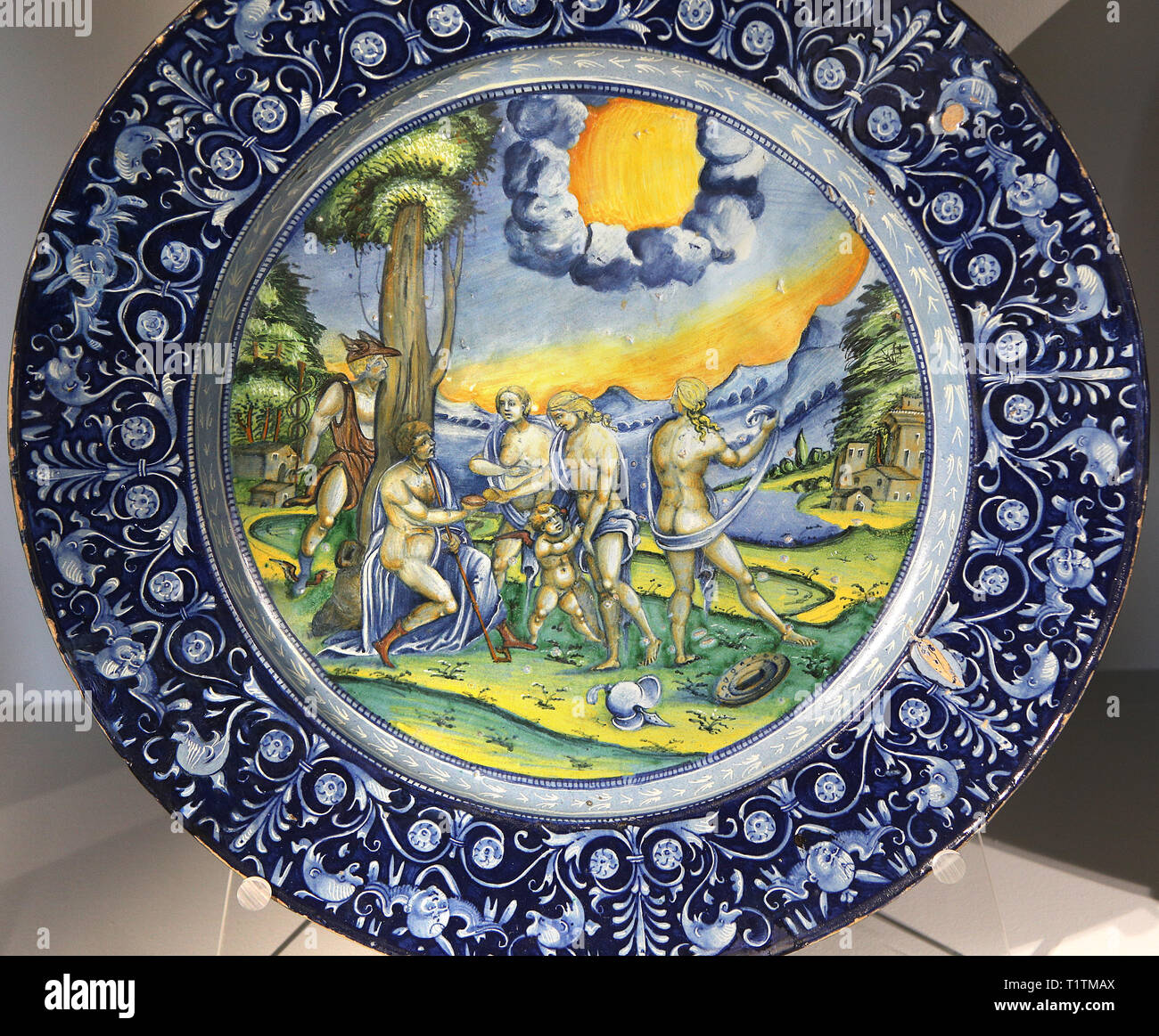 ancient ceramic pottery dish from renaissance and 17th century Stock ...