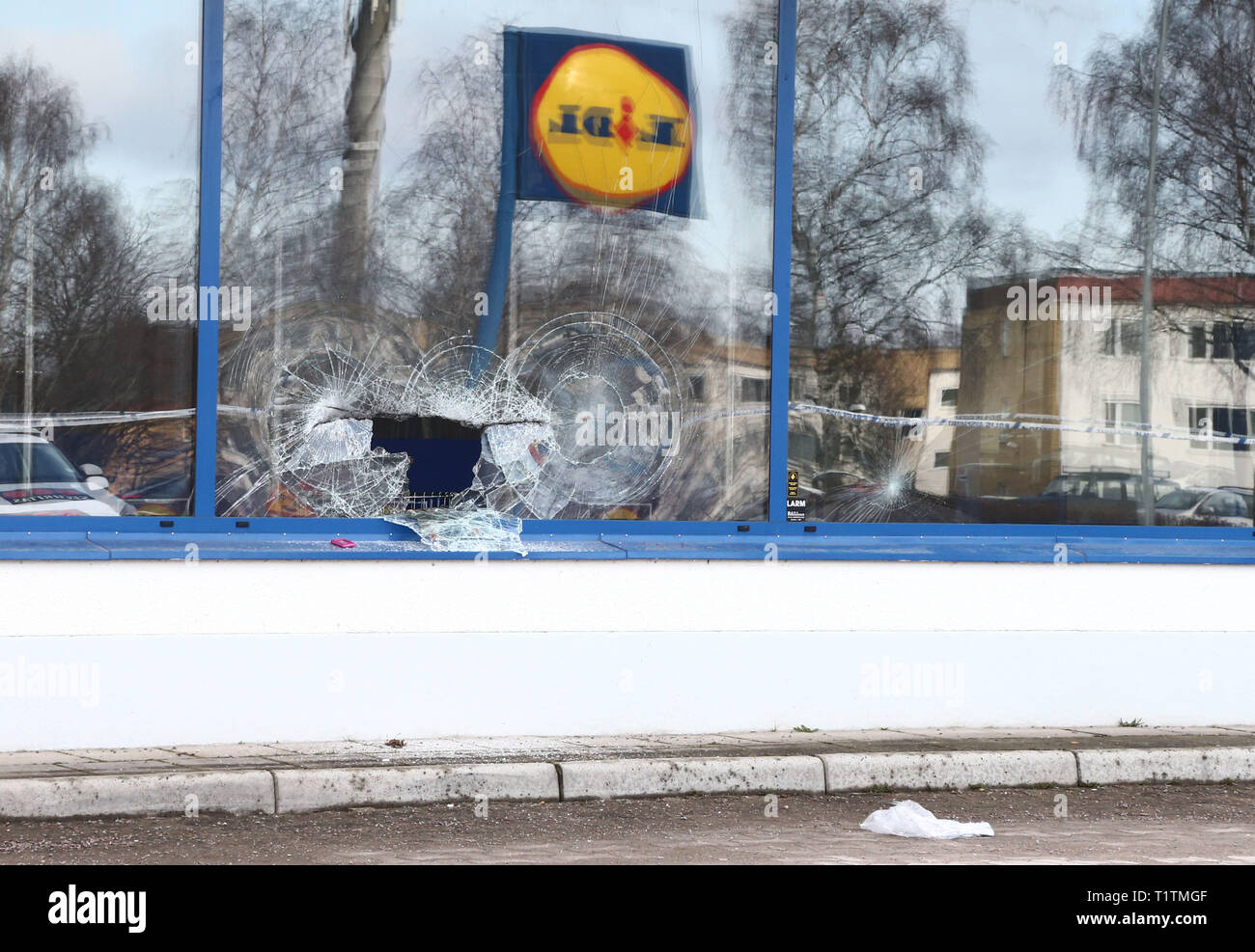 Fire lidl hi-res stock photography and images - Alamy
