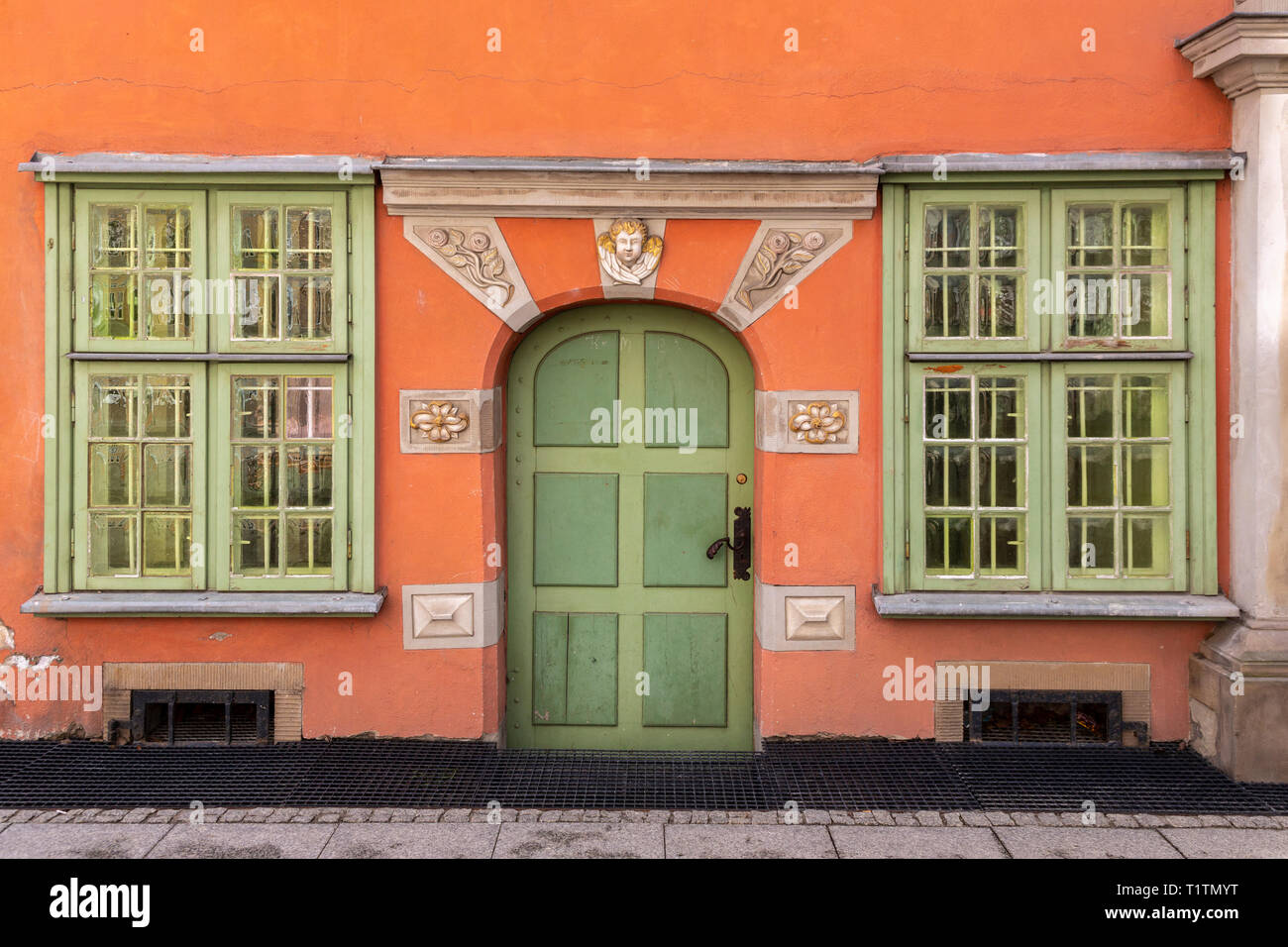 Old house with orange walls in Gdansk Poland Stock Photo - Alamy