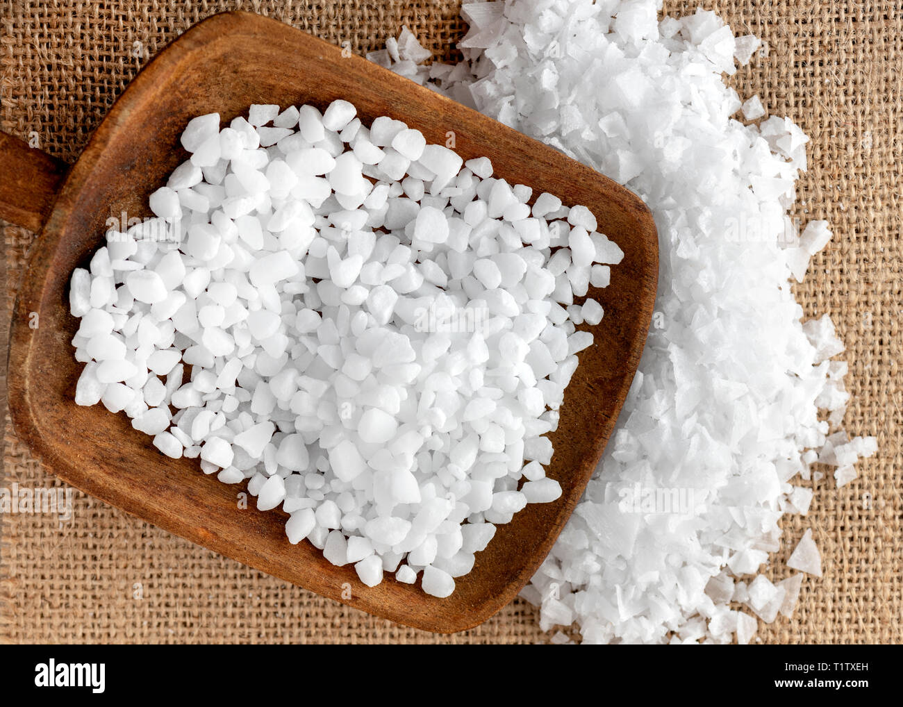 Large white sea salt hi-res stock photography and images - Alamy
