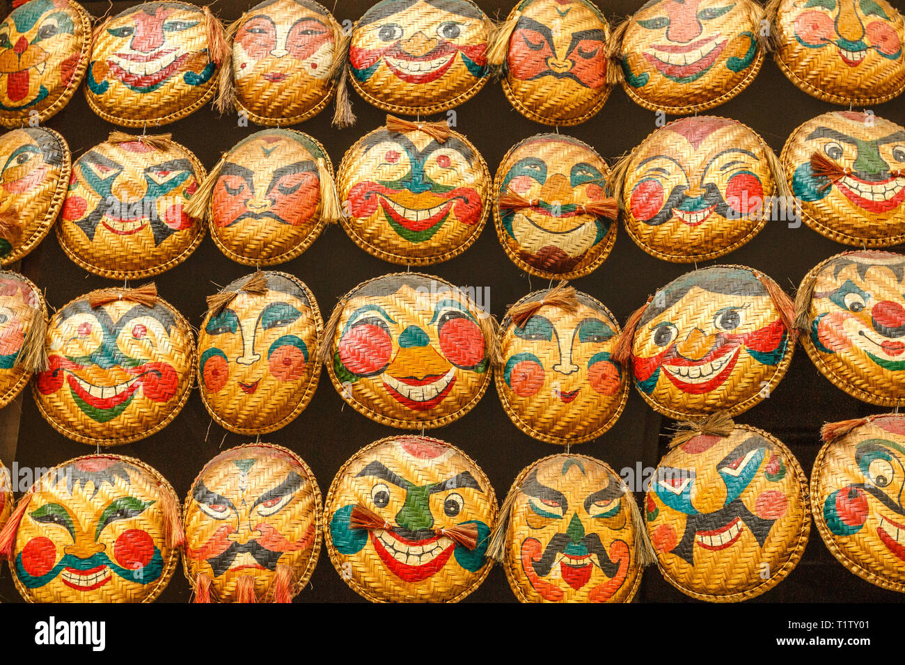 Traditional masks vietnam asia hi-res stock photography and images - Alamy