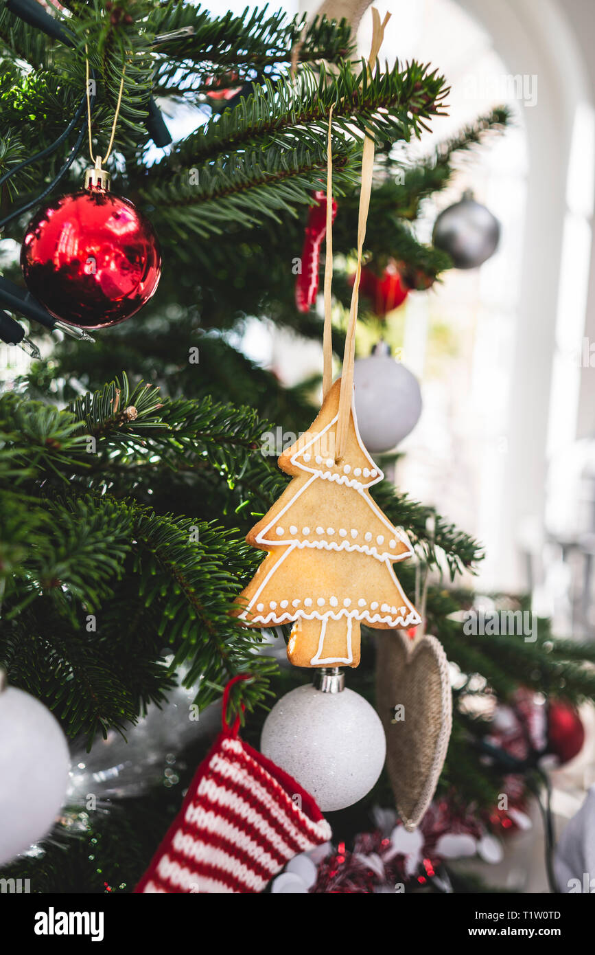 Christmas biscuits tree hi-res stock photography and images - Alamy