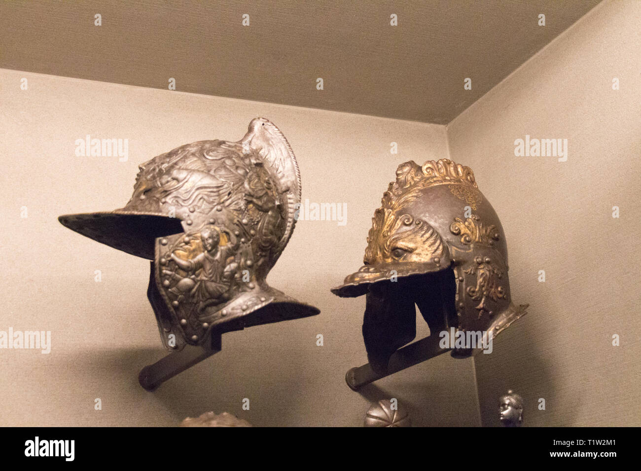 Armor Armour Museum Helmet High Resolution Stock Photography and Images ...