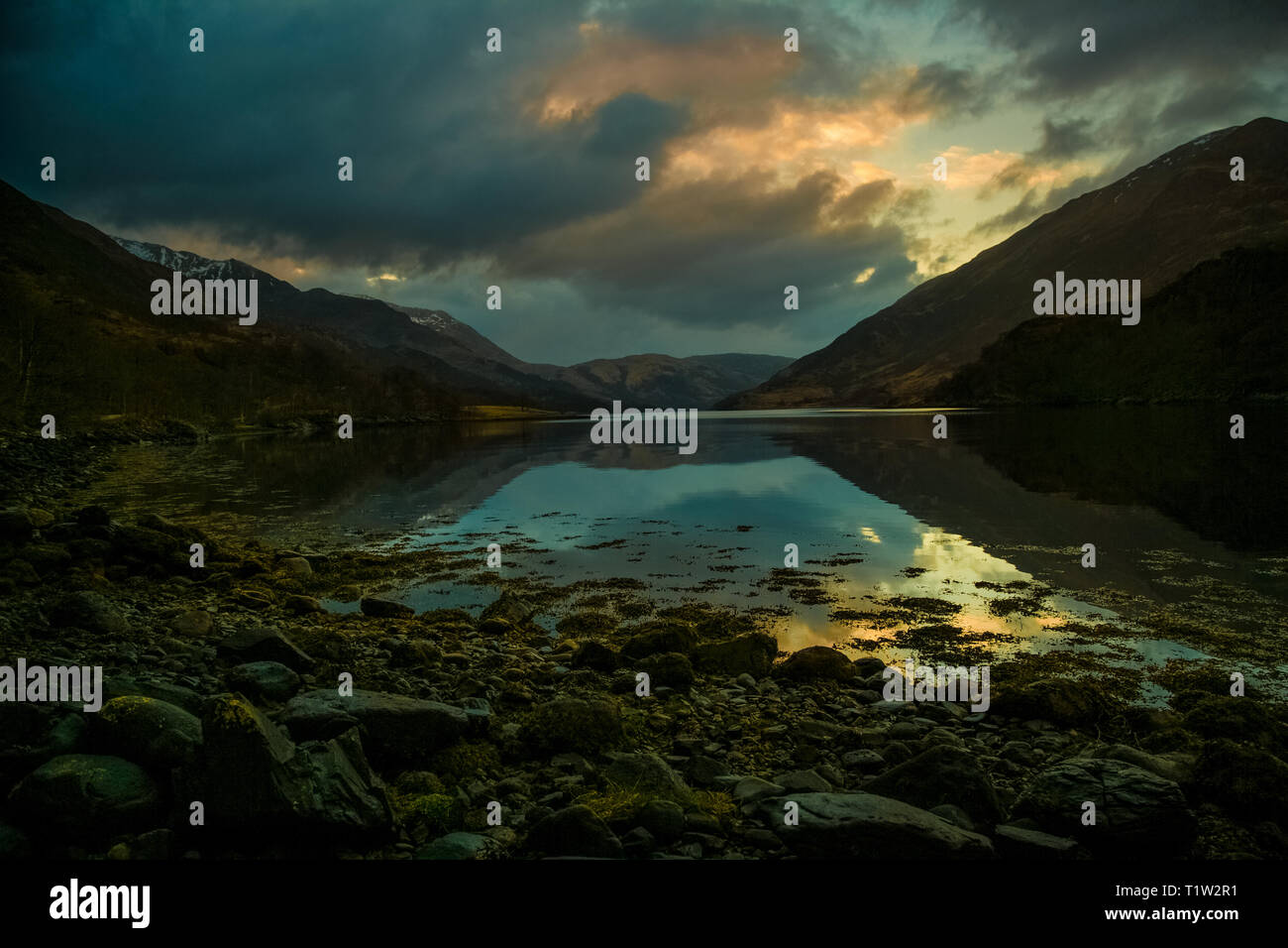 Morning Sunrise on a Scottish Lock Stock Photo - Alamy