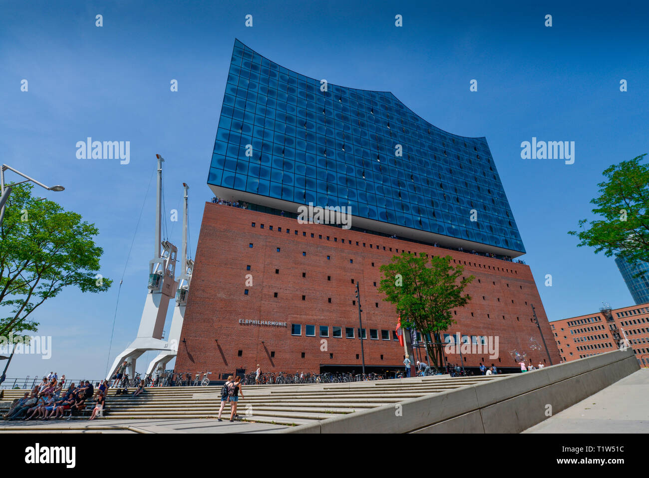 Elbphilharmonie, Platz der Deutschen Einheit, Hafencity, Hamburg ...