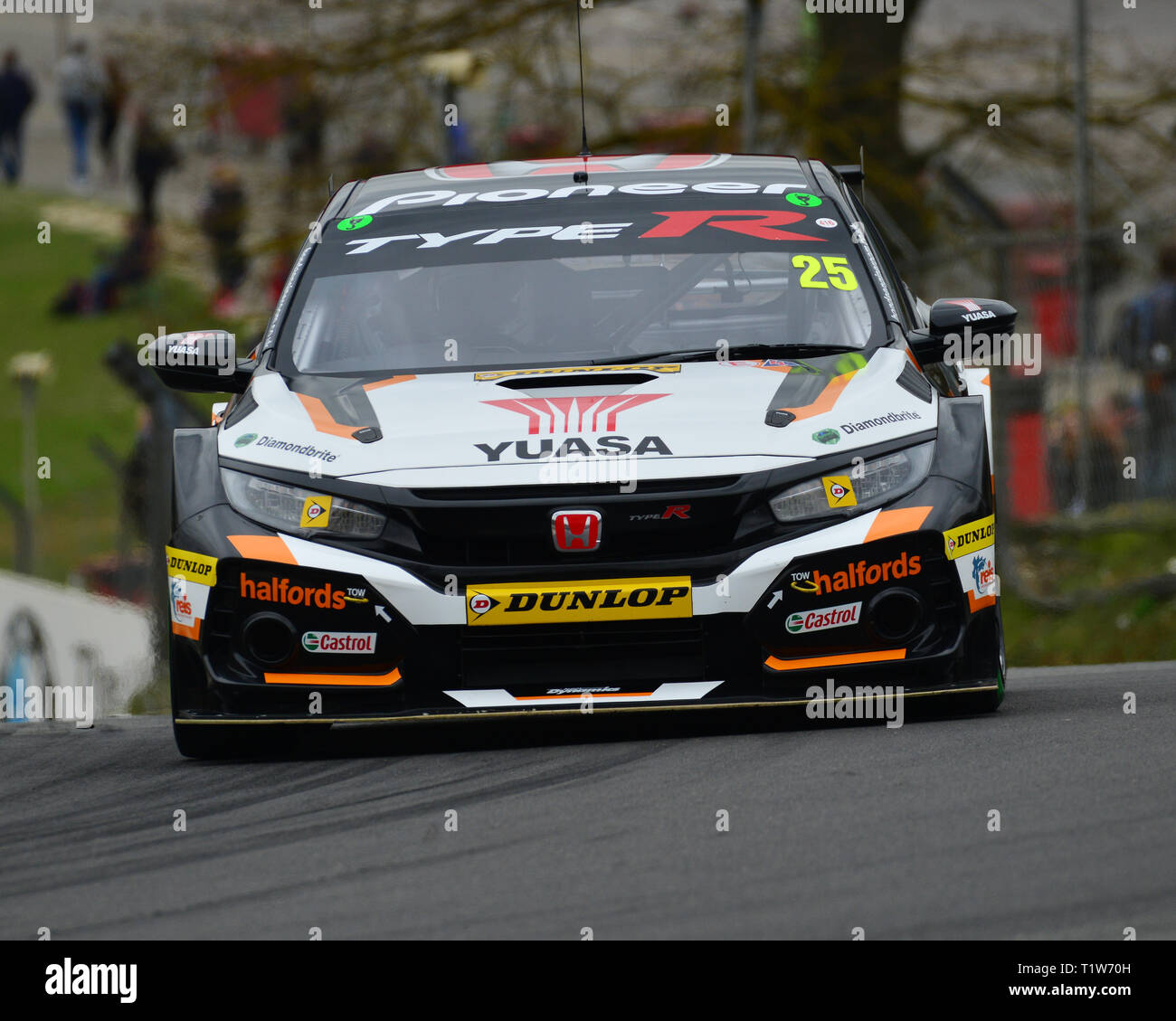 Matt Neal, Honda Civic Type R, BTCC launch day and media event, Brands ...
