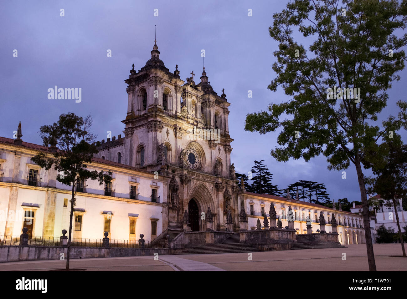 Mosteiro de alcobaça hi-res stock photography and images - Alamy