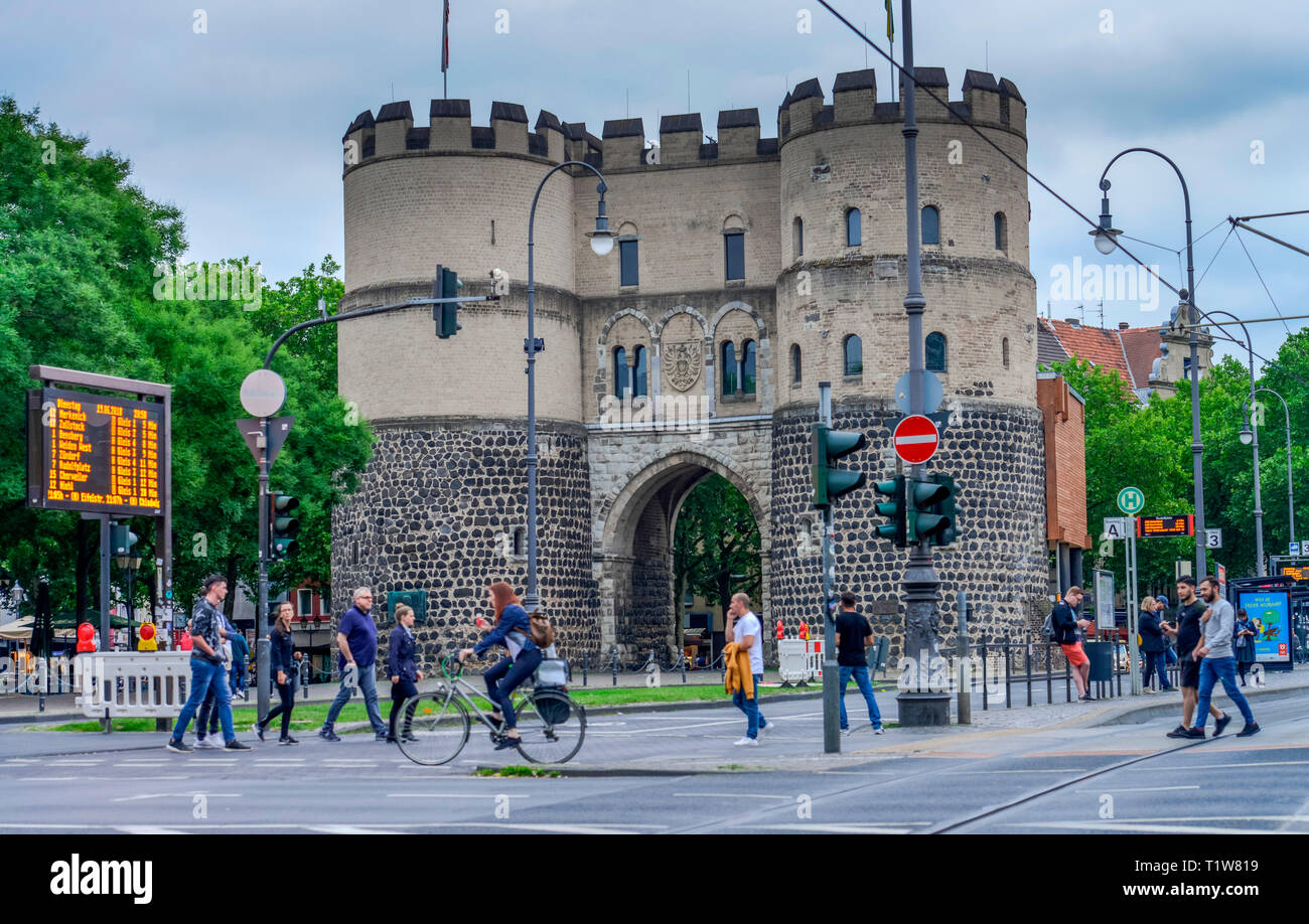 Hahnentor, Rudolfplatz, Koeln, Nordrhein-Westfalen, Deutschland Stock ...