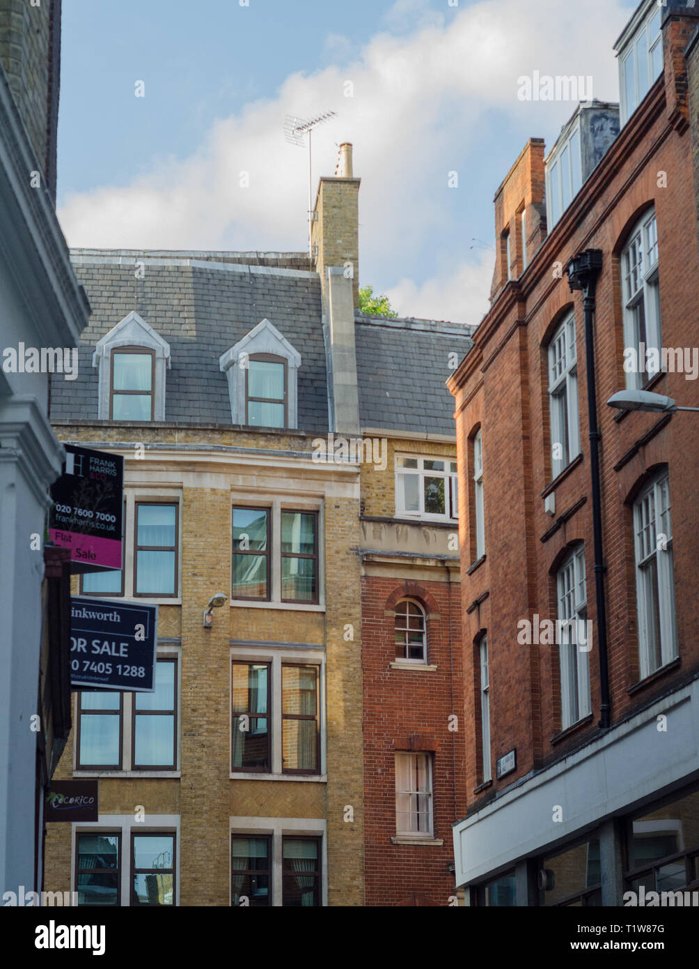 19th century architecture in the Ludgate & St. Paul's neighbouthood ...