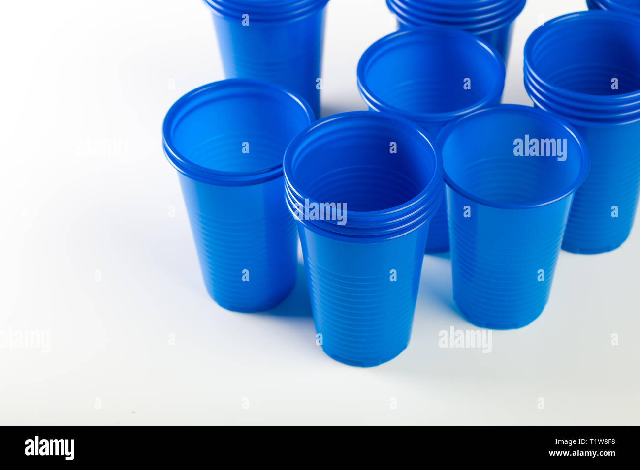 blue disposable plastic glasses Stock Photo - Alamy