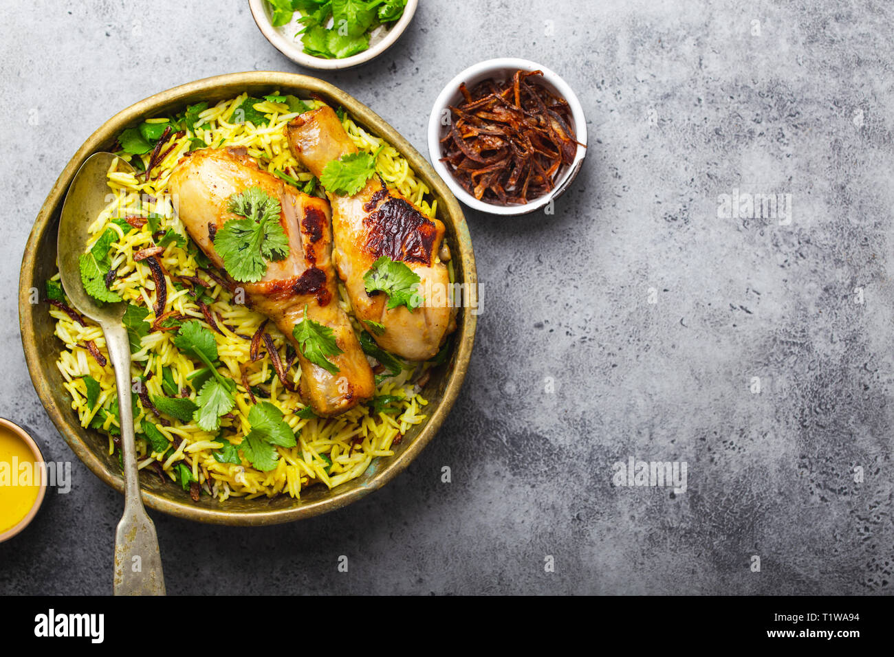Biryani chicken with basmati rice Stock Photo - Alamy
