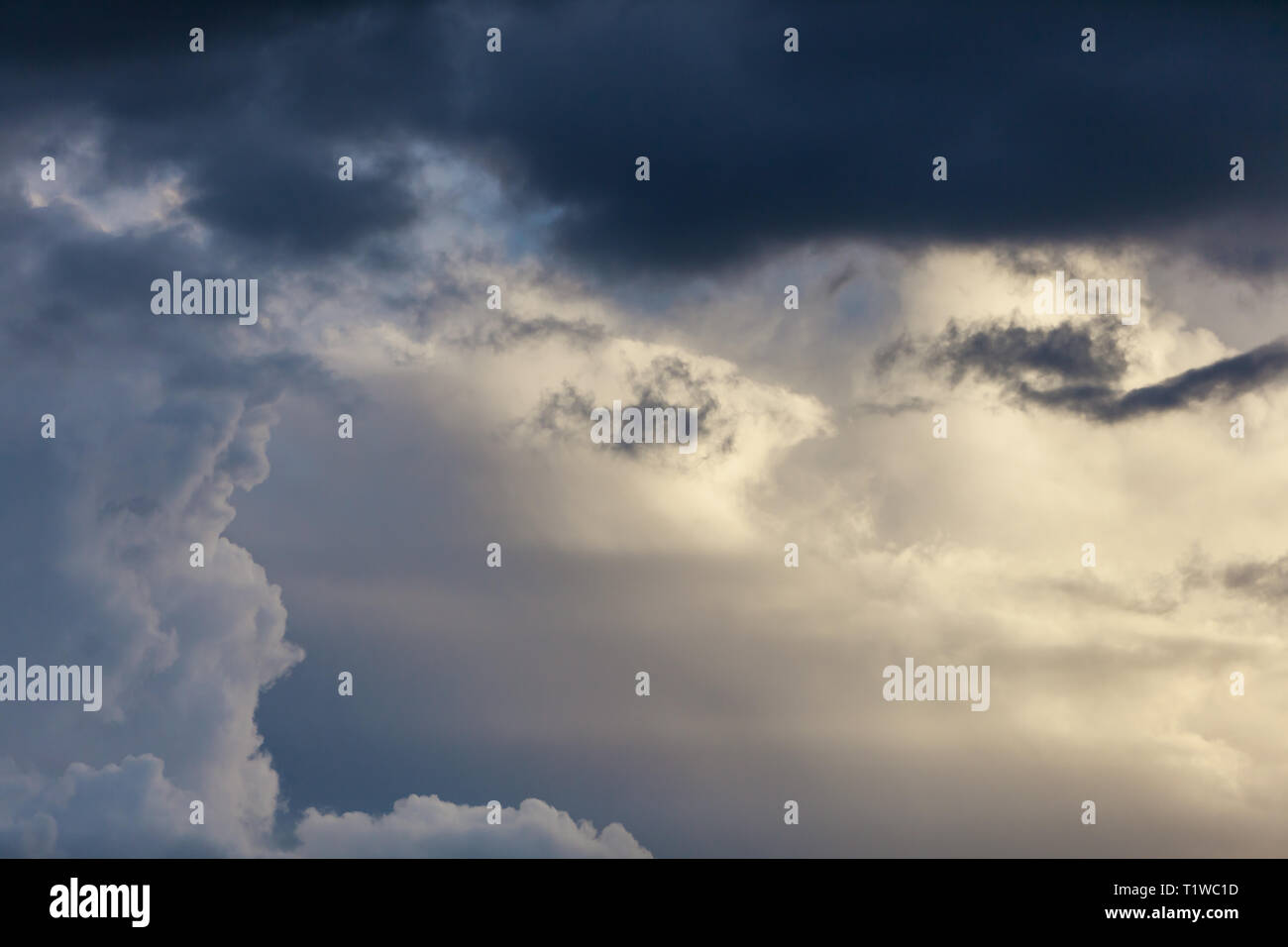Beautiful image of cloud mix in Oklahoma with white clouds through ...