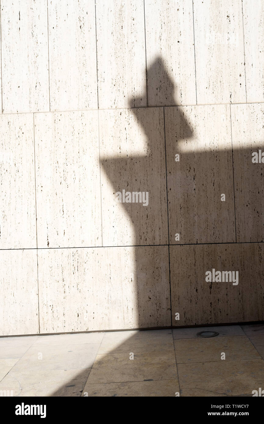 Shadow of a cross on top of a facade Stock Photo - Alamy