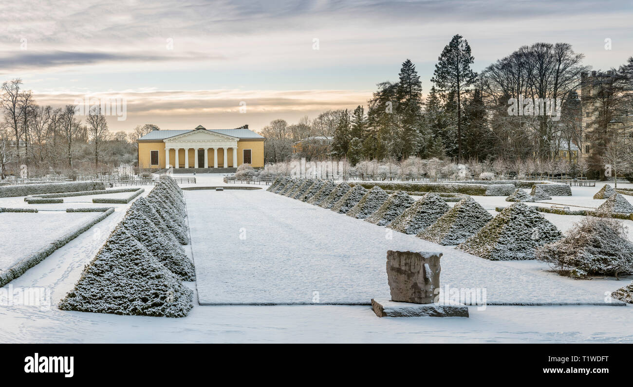 Orangery and botanical garden hi-res stock photography and images - Alamy