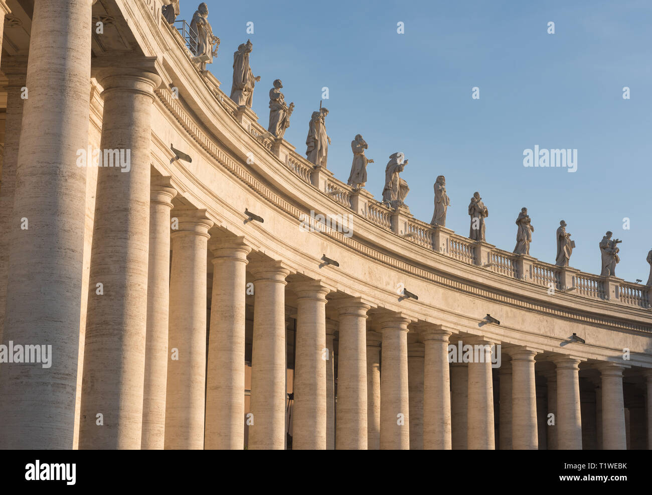 Vatican Saint Peter's Square in Vatican City Stock Photo - Alamy