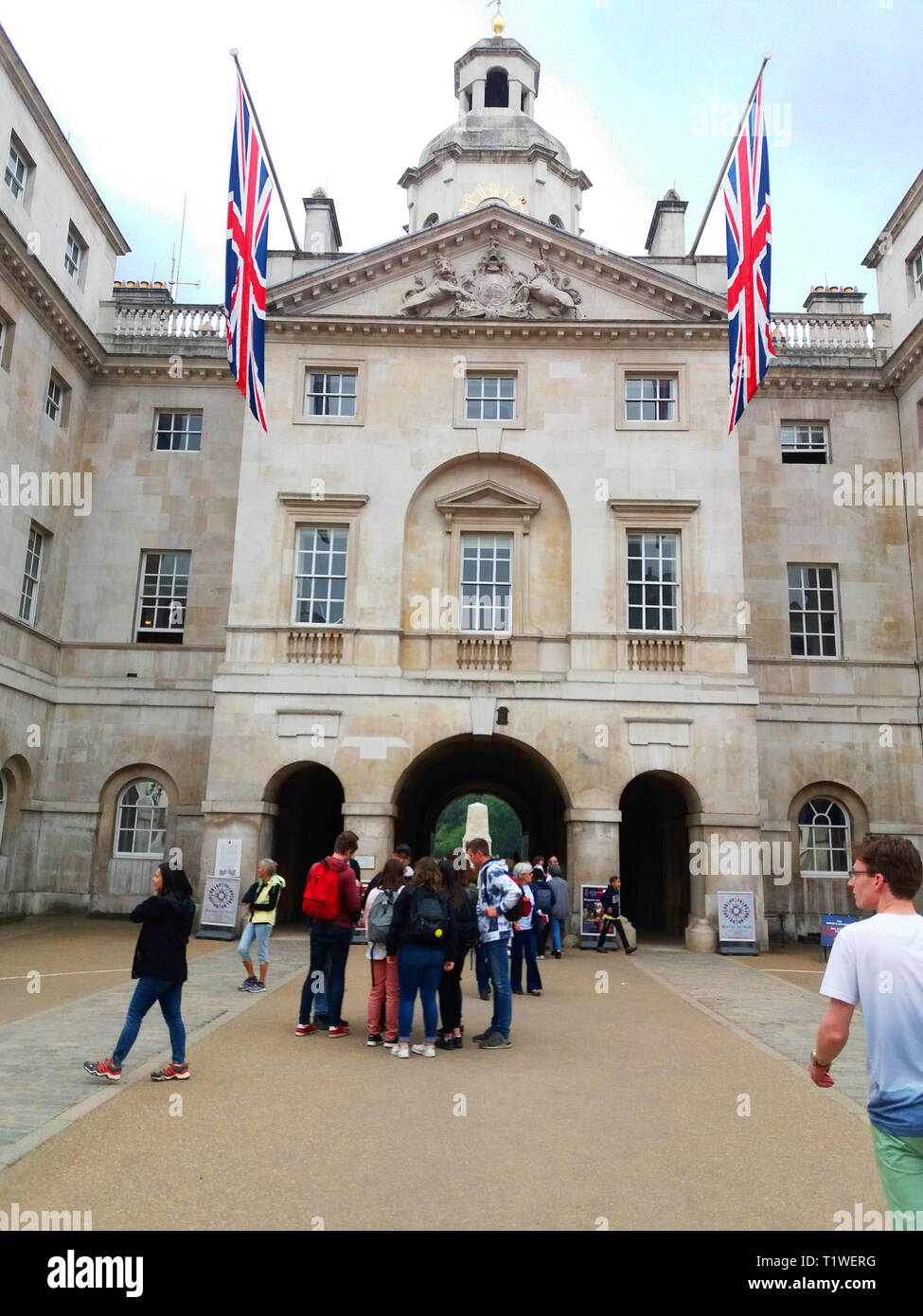 Sandstone-colored building near the Buckingham Palace in London Stock ...