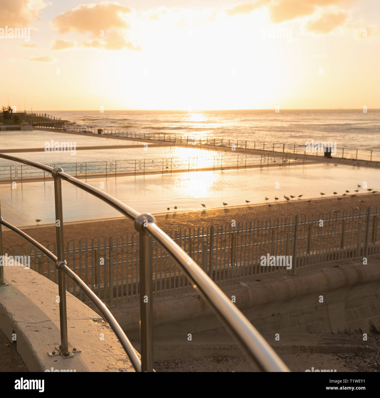 Promenade light hi-res stock photography and images - Alamy