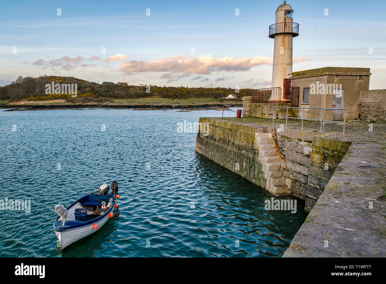 Dock side quay side tourism hi-res stock photography and images - Alamy