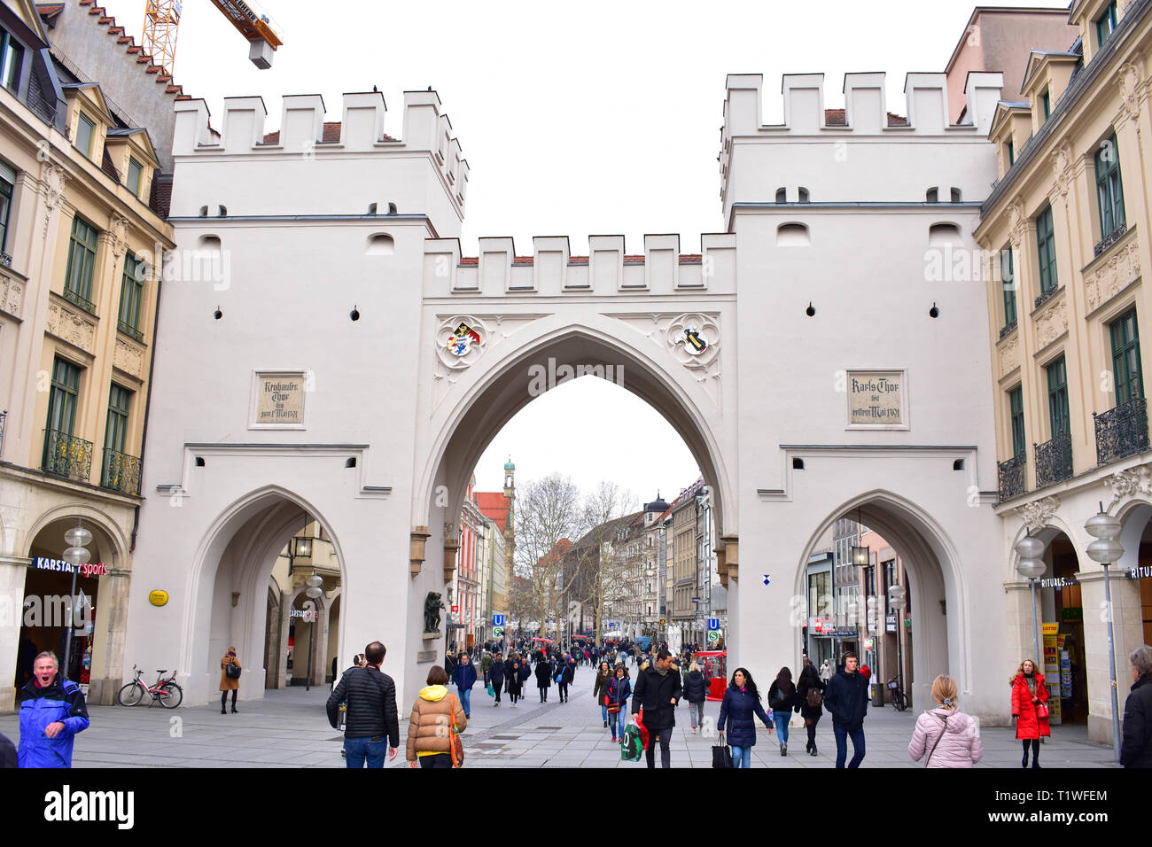 The great Archway called "Karlstor" in the downtown of munich Stock ...