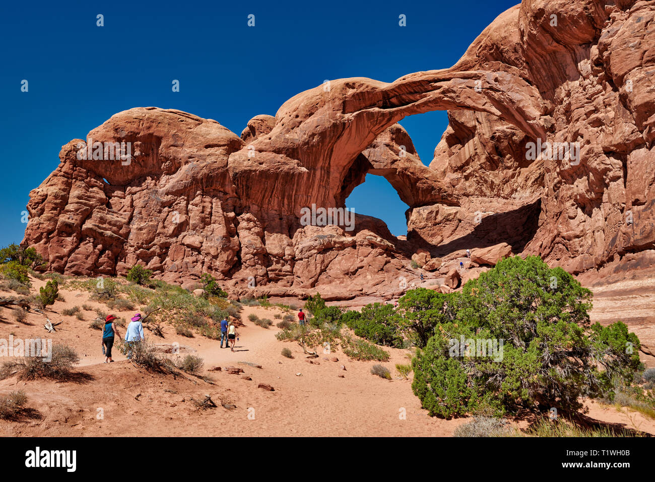 Double arch hi-res stock photography and images - Alamy