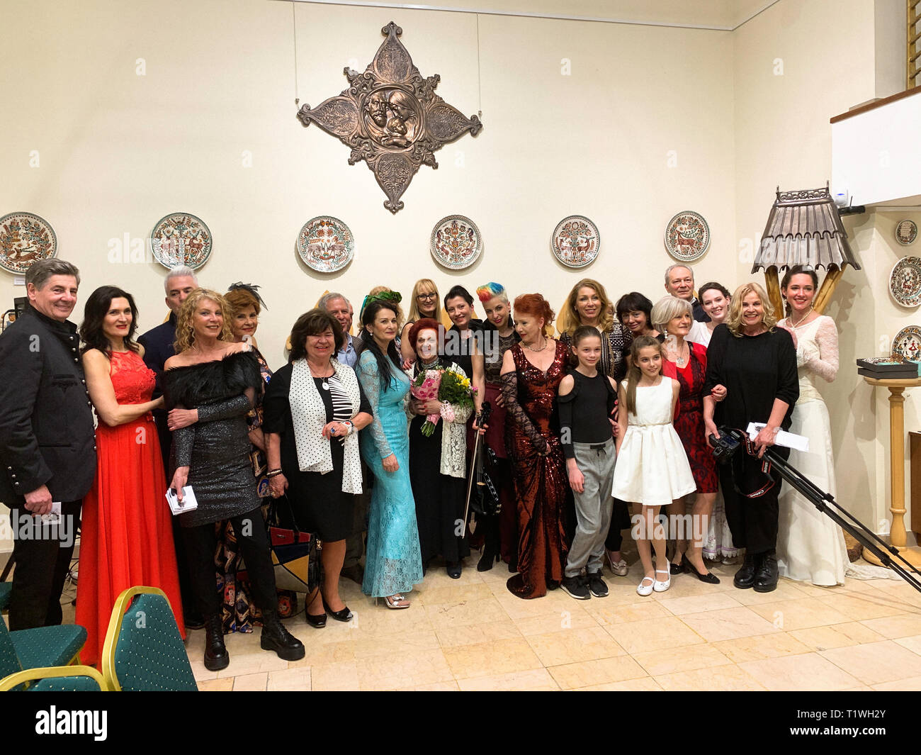 WELCOME SPRING MARCH 21 2019 MAGDA VAMOS FASHION SHOW (Eliza Bliss ...