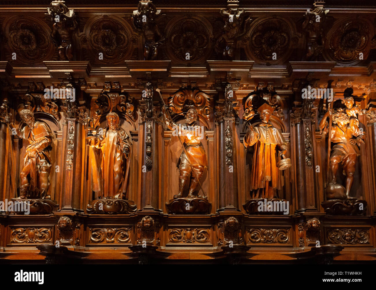 Medieval wood carvings hi-res stock photography and images - Alamy