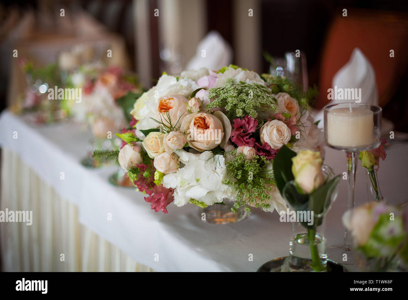 Table set for an event party or wedding reception Stock Photo - Alamy