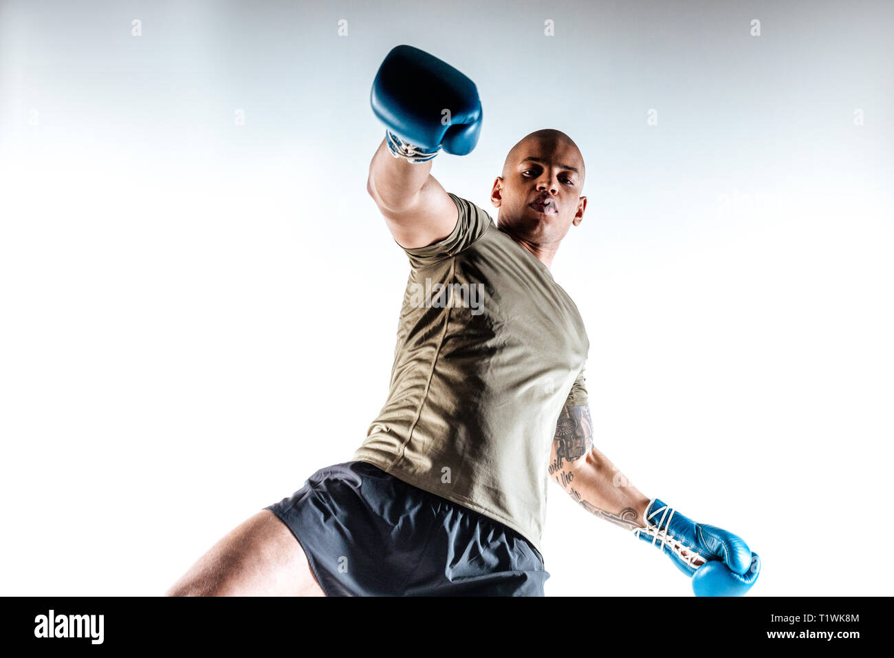 Muscular movements hi-res stock photography and images - Alamy