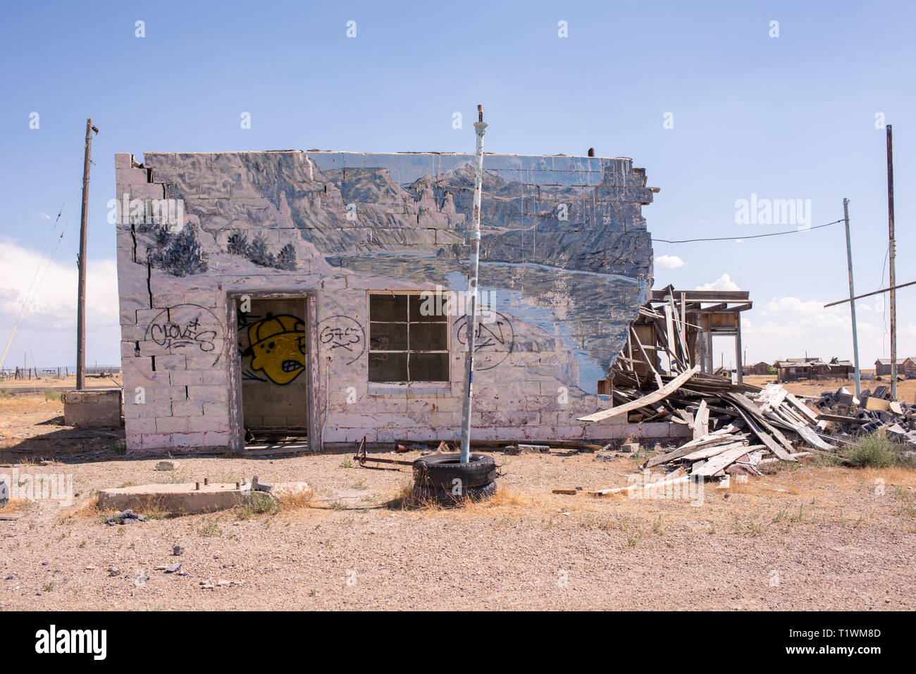 Cisco, Utah is a ghost town near the Colorado border created by the ...