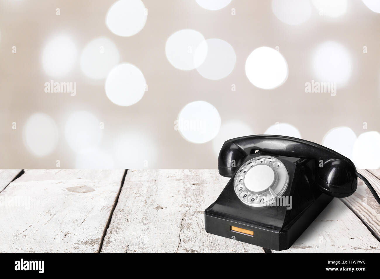 Old telephone Stock Photo - Alamy